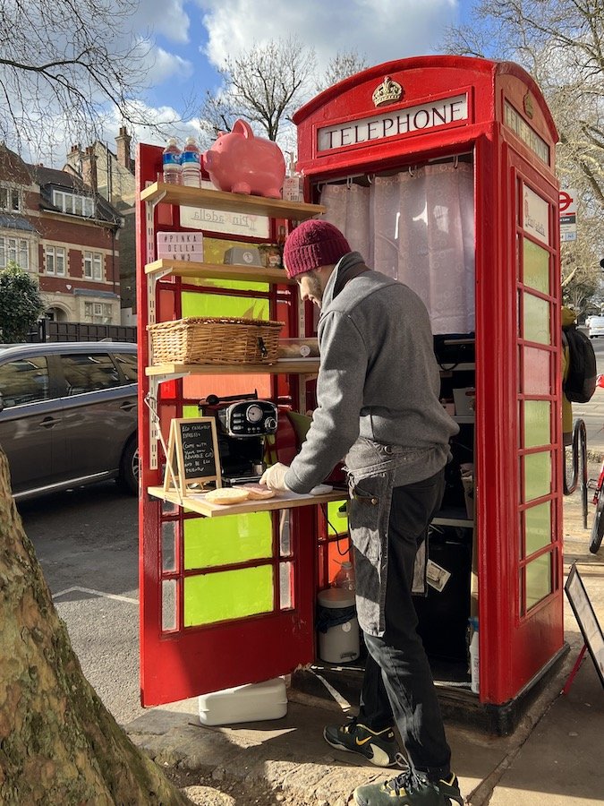 The Smallest Focaccia Shop in the World – Pinkadella – URBAN-ADVENTURER