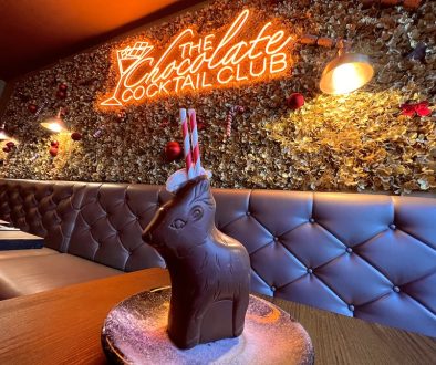 Pug-Themed Café Opened in London – CuppaPug – URBAN-ADVENTURER