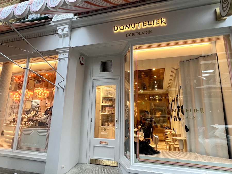 Luxury Donut Boutique: Donutelier by Roladin Opened Their First Shop in ...