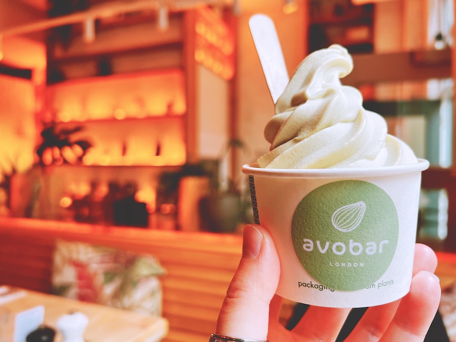 A Café Dedicated to Avocado – Avobar – URBAN-ADVENTURER