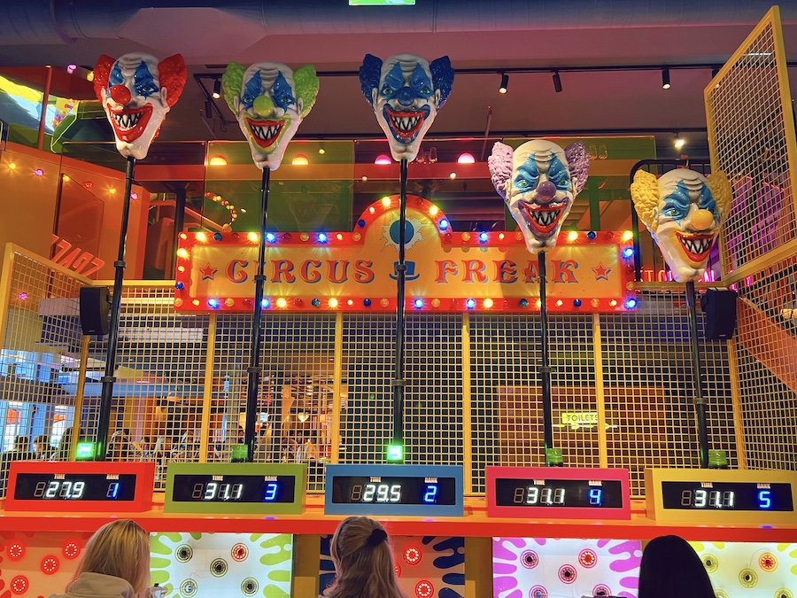 Adult Only Funfair in Canary Wharf – Fairgame – URBAN-ADVENTURER