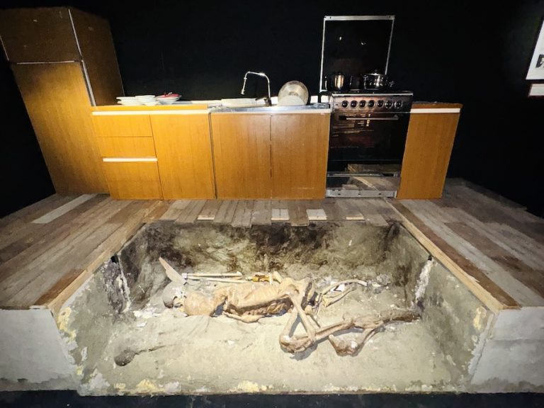 Serial Killer: The Exhibition – URBAN-ADVENTURER