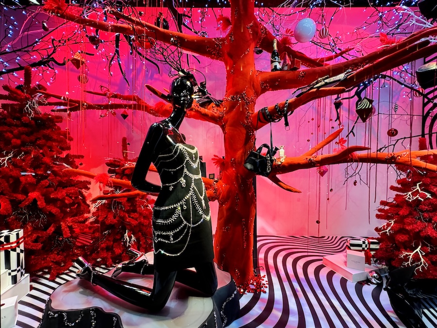 Harvey Nichols x The World of Tim Burton – URBAN-ADVENTURER