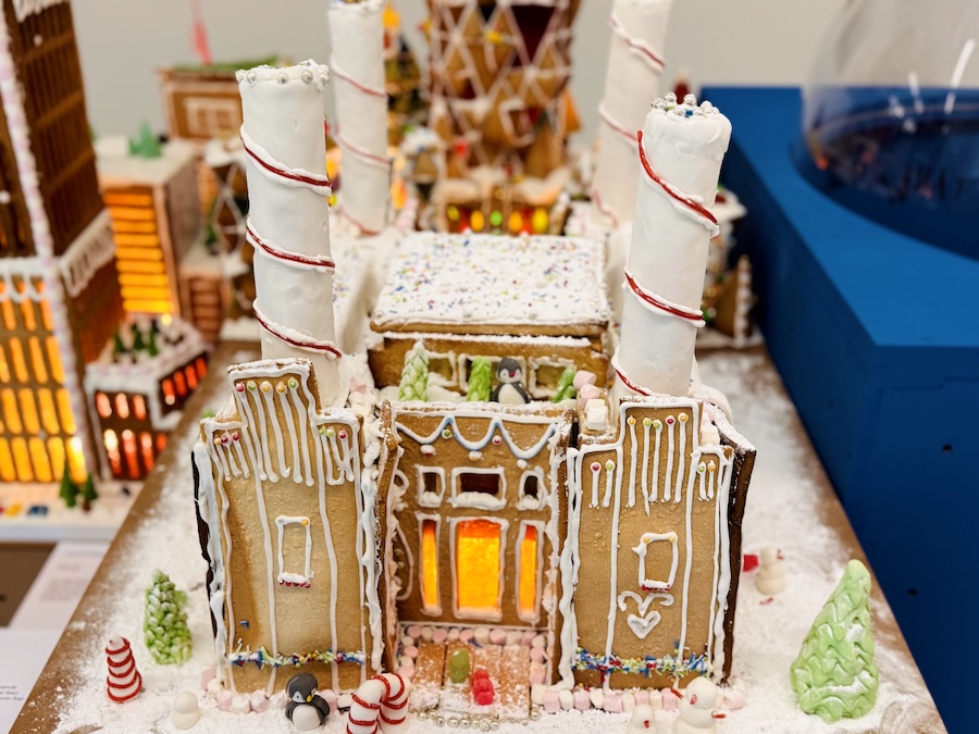 Gingerbread City 2024 – URBAN-ADVENTURER