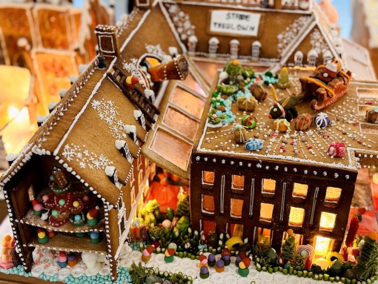 Gingerbread City 2024 – URBAN-ADVENTURER