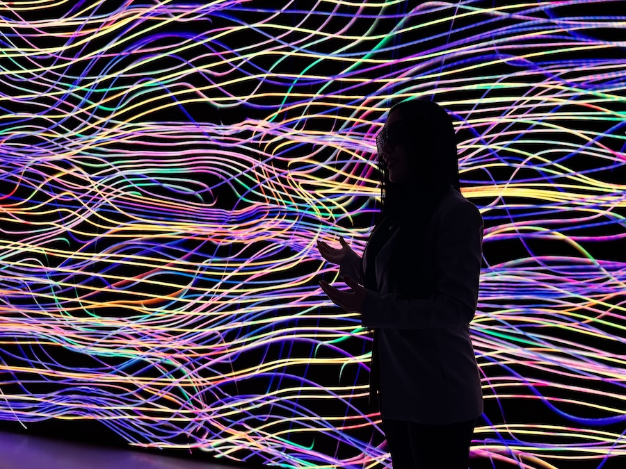Transform Your Heartbeat Into Digital Art – New Immersive Installation ...