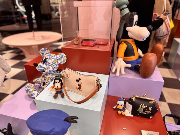 ‘The Most Magical Christmas’ – Selfridges x Disney – URBAN-ADVENTURER